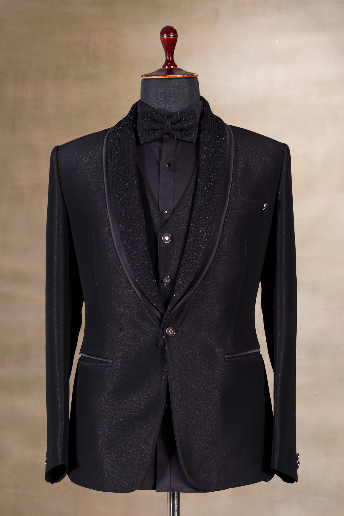 Buy Black Shimmer Tuxedo Suit Online | Samyakk